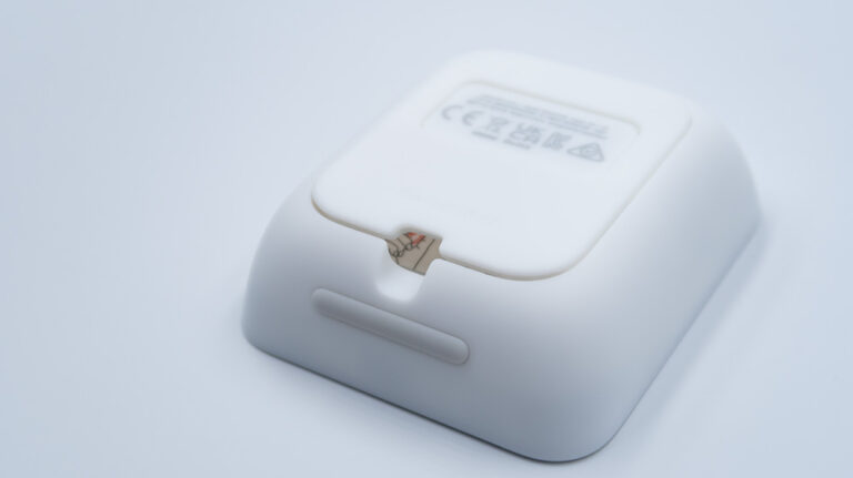 SwitchBot ハブ2をレビュー｜HomeKit・Matter対応の4-in-1スマートリモコン - USEFUL TIME