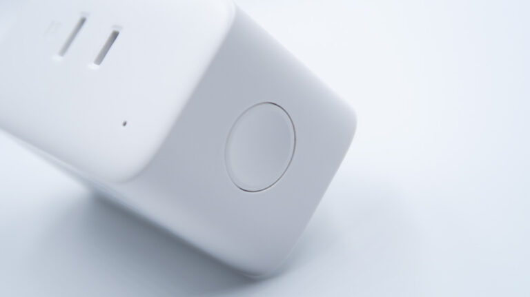 SwitchBot プラグミニ（HomeKit対応モデル）をレビュー｜コンセントをスマートホーム化できるスマートプラグ - USEFUL TIME