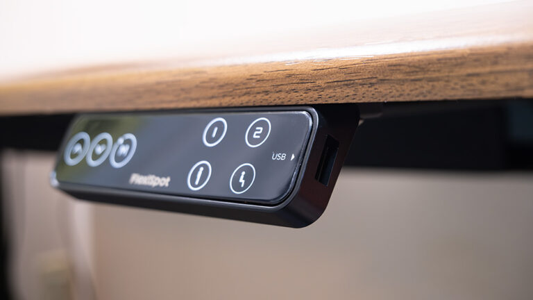 FlexiSpot E7Hをレビュー｜もうケーブルマネージメントで悩まない安定感抜群な電動昇降デスク - USEFUL TIME