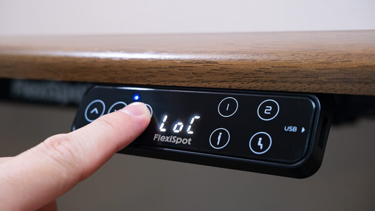 FlexiSpot E7Hをレビュー｜もうケーブルマネージメントで悩まない安定感抜群な電動昇降デスク - USEFUL TIME