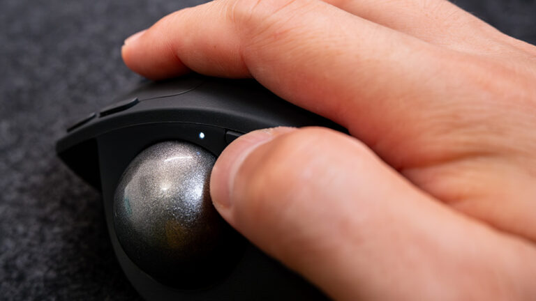 ロジクール MX ERGO Sをレビュー｜待望のUSB-Cで充電が可能になった静音性に優れたトラックボールマウス - USEFUL TIME